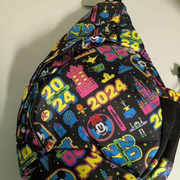 Disney | Bags | 224 Disney Backpack With Usb Port | Poshmark